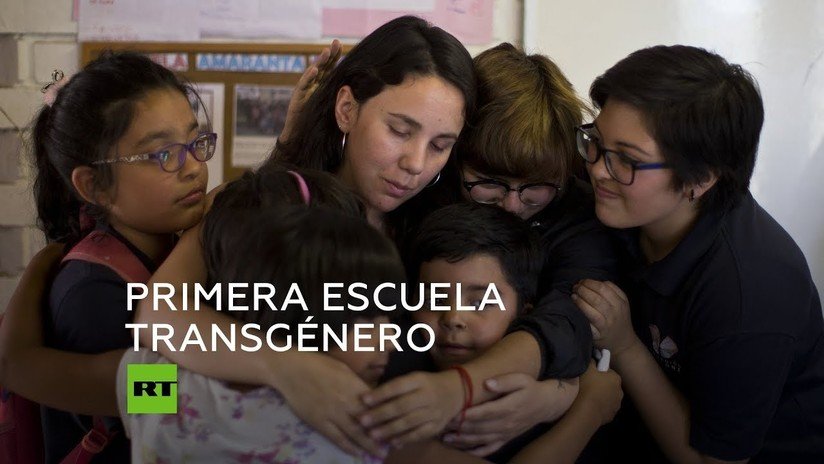 Videos en RT Play – La primera escuela transgénero de América Latina