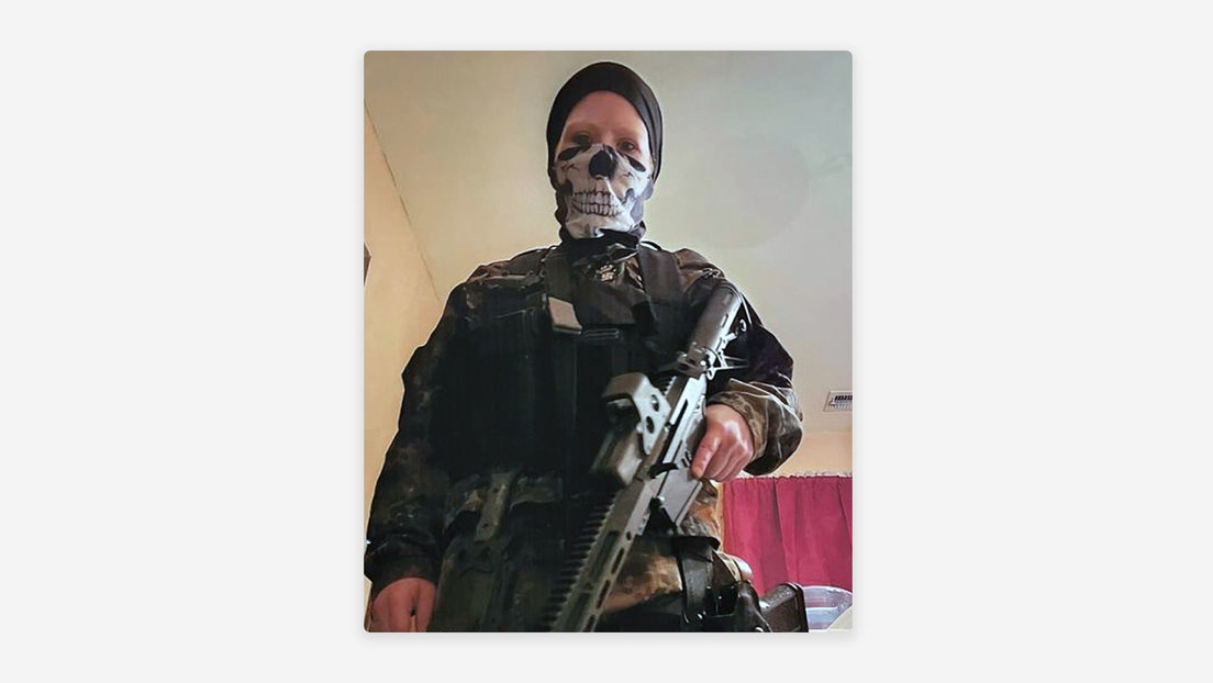 Acusan a un líder neonazi y una mujer de conspirar para 'destruir ...