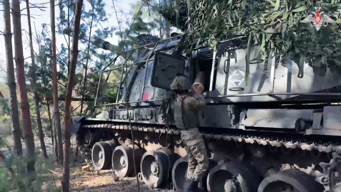 Obuses rusos destruyen posiciones militares ucranianas (VIDEO) - RT