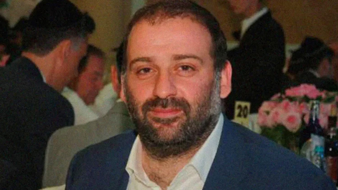 FOTO: La primera imagen de la 'billetera' de Zelenski tras fugarse de ...