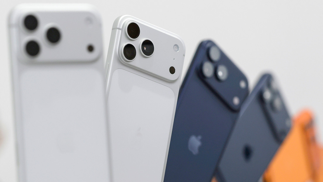 Apple lanza una advertencia a sus más de 2.000 millones de usuarios - RT